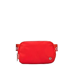 Lululemon Athletica Everywhere Belt Bag 1L, (Solar Orange/White)