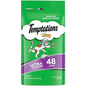 Temptations Classic Crunchy and Soft Cat Treats Seafood Medley Flavor, 48 oz. Pouch
