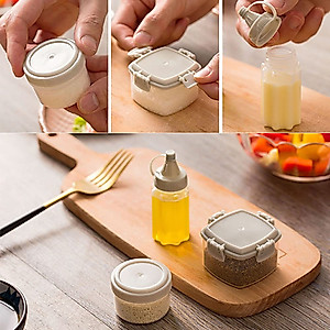 RAYNAG 8pcs Mini Condiment Squeeze Bottle Sauce Containers Ketchup Bottles Portable Honey/Oil Dressing Bottles Dipping Container for Lunch Box Picnic Trave, PP, 1Oz