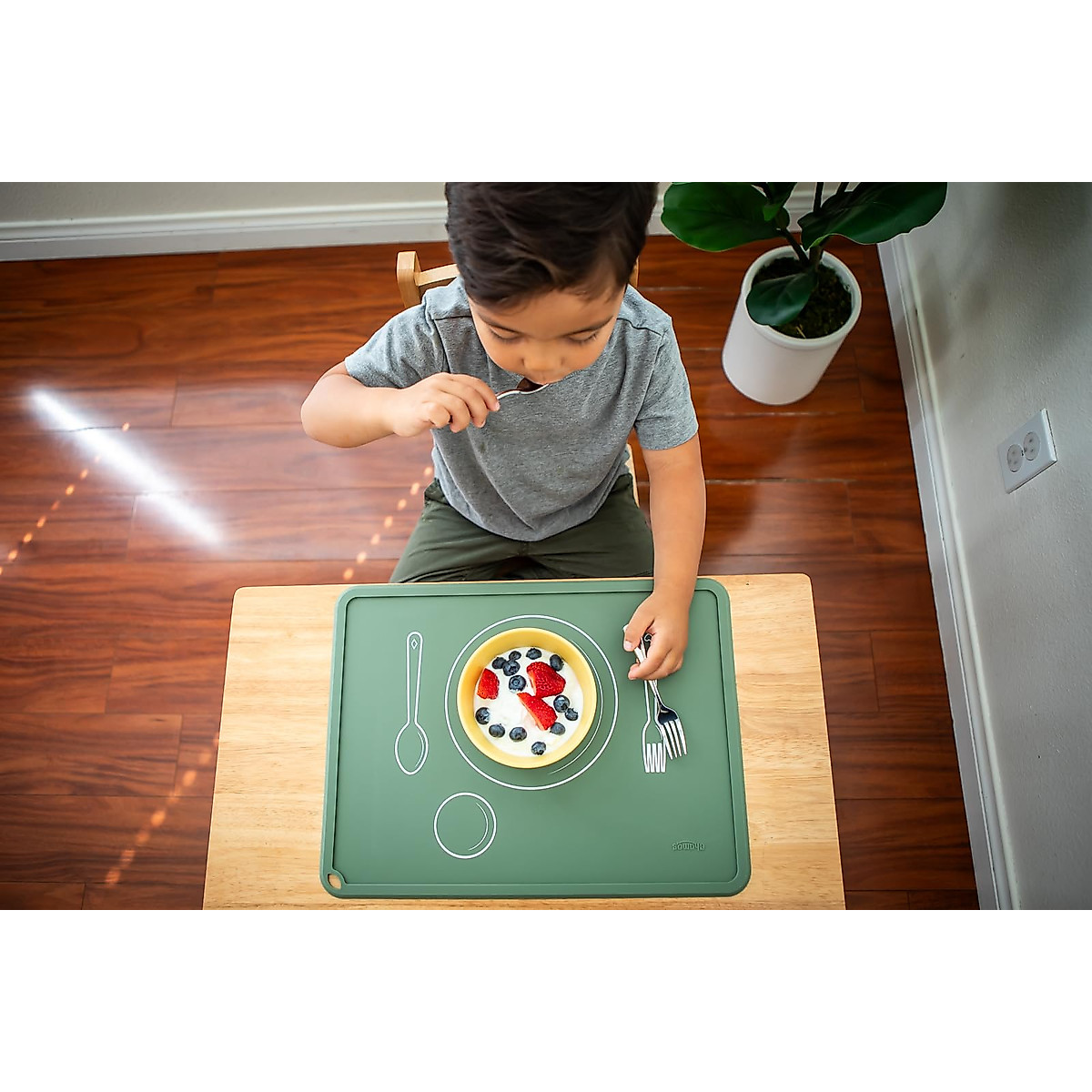 CHAMOS Silicone Placemats for Toddlers and Kids - Montessori Placemat - Non-Slip (Sage & Beige)