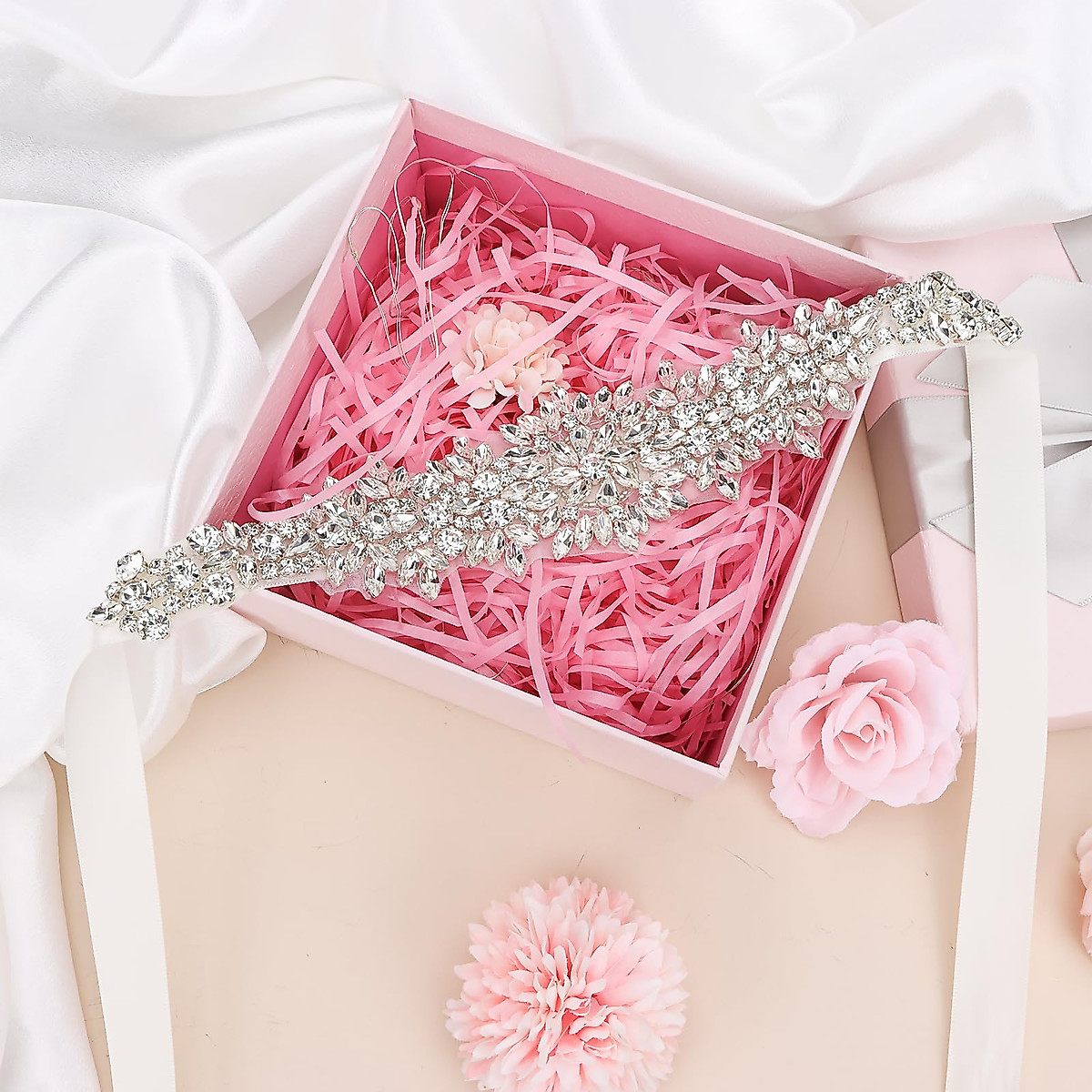 Araluky Handmade Rhinestone Bridal Belt Wedding Belts for Dresses with Ribbon