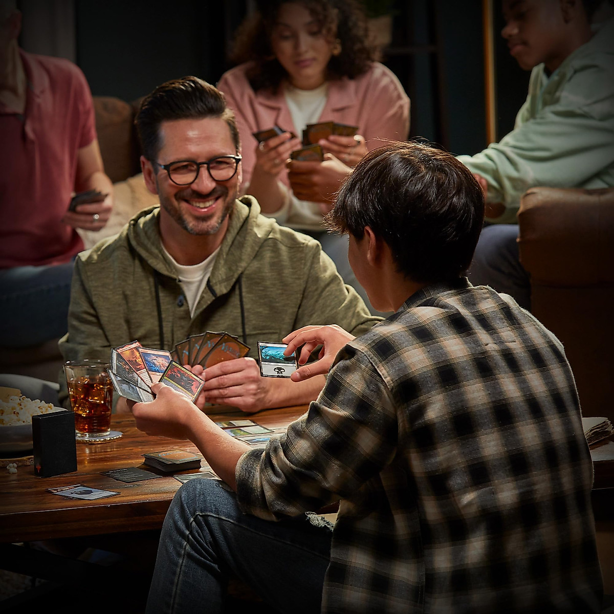 Magic: The Gathering The Lost Caverns of Ixalan Bundle: Gift Edition - 8 Set Boosters, 1 Collector Booster + Accessories