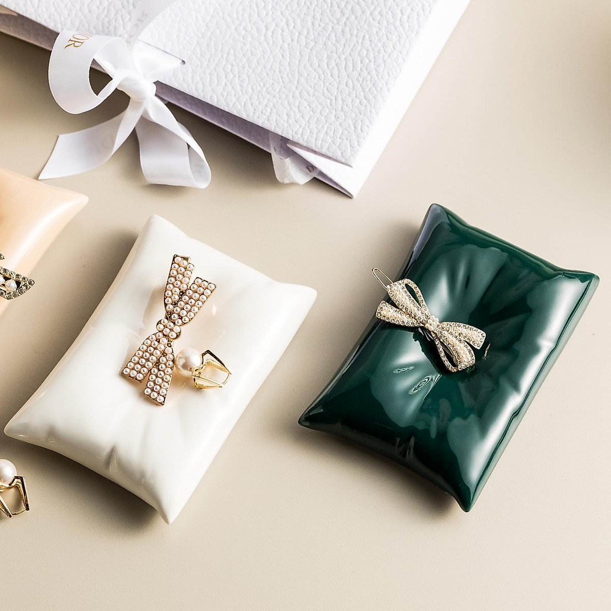 Cormomu Coffee Spoon Rest with Spoon, Ceramic Coffee Holder for Stirring Spoon, Teaspoon, Mini Porcelain Coffee Bar Accessories, Pillow Shape Small Spoon Rest, Green + Gold Spoon