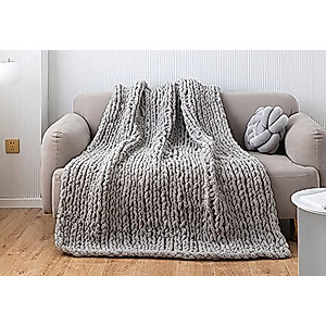 Chunky Knit Chenille Yarn for Hand Knitting Blankets, Super Soft Big Jumbo Blanket Yarn (Grey)