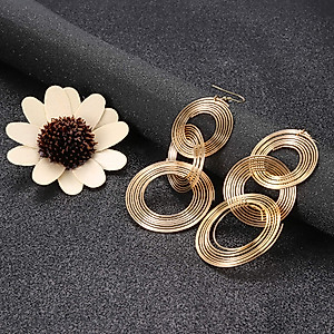 YADOCA 70s Disco Set Metal Coil Bracelets Gold Triple Swirl Disco Earrings for Women