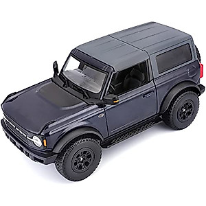 2021 Ford Bronco Wildtrak Dark Blue Metallic with Dark Gray Top Special Edition 1/18 Diecast Model Car by Maisto 31456