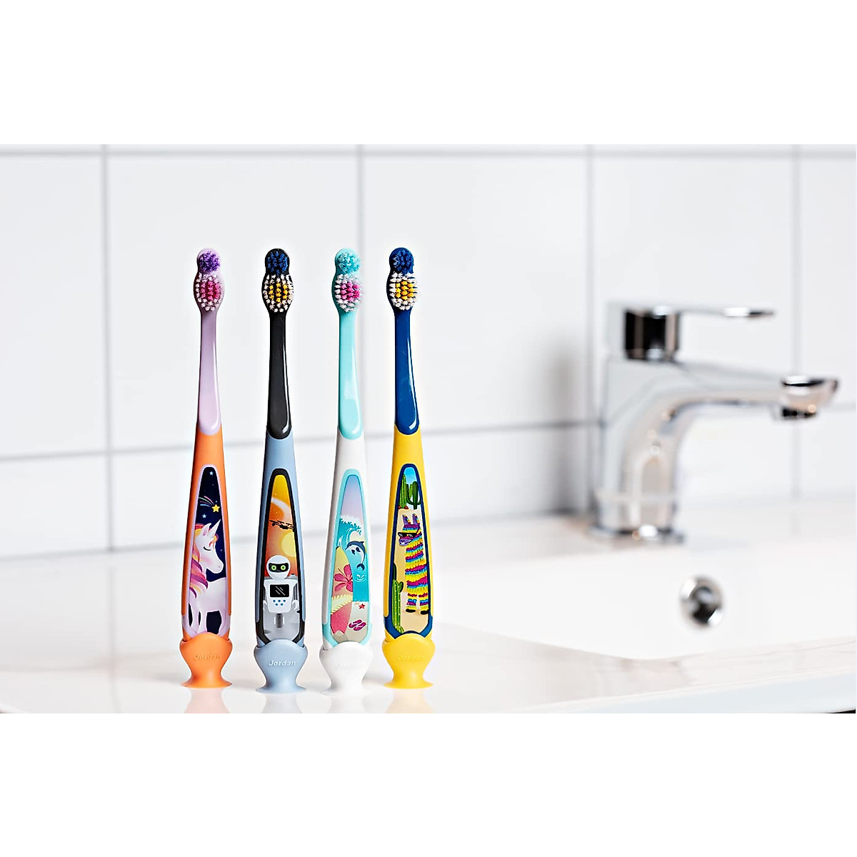 Jordan* Step 3 Kids Toothbrush, 6-9 Years, Soft Bristles, BPA Free - 4 Pack - Blue & Green