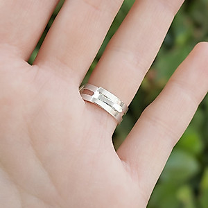 GRAPHICS & MORE The Flash Lightning Bolt Logo Silver Plated Adjustable Novelty Ring