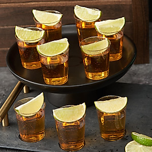 MATANA 100 Pack Clear Plastic Shot Glasses Gold Glitter 2 Oz - Sturdy & Reusable - Jello & Tequila Shots, Sample Tasting Cups - Birthdays, Weddings, Christmas, BBQ, Parties