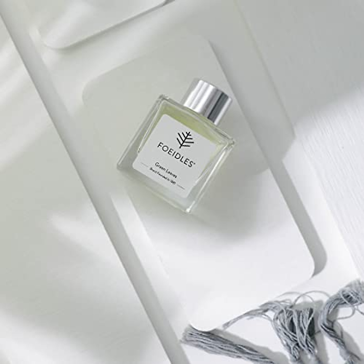 NiuYichee Set of 4 Water Absorbent Diatomite Coasters, Diatomaceous Earth Kitchen Soap Dish, Bathroom Trays, Water Absorbing Stone Used for Hand Soaps & Plants & Toiletries in The Modern Home