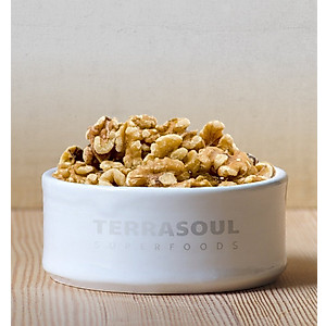 Terrasoul Superfoods Raw Organic Walnuts, 16 Oz - Chandler Variety | Fresh | Light Color