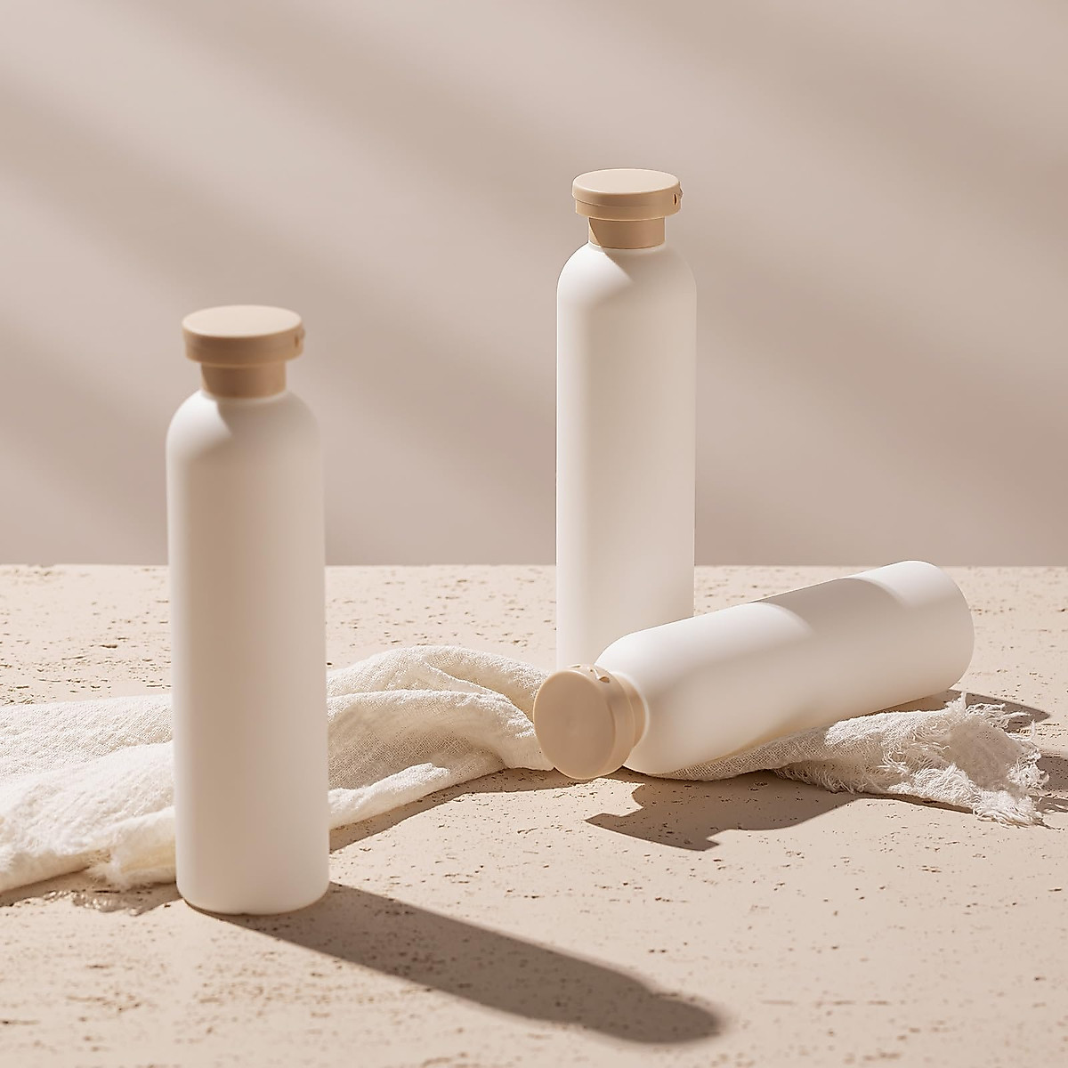 Lusiyi Squeeze Bottles 8 oz, Travel Shampoo and Conditioner Bottles, Plastic Refillable Containers for Lotion(8oz, 3Pcs, White)