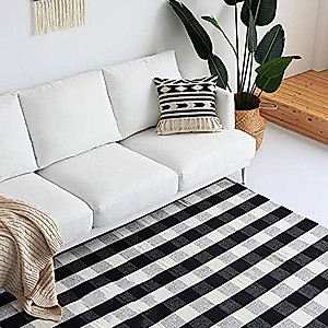 SEEKSEE Cotton Buffalo Plaid Rug 3'x 5' Black and White Hand Woven Checked Rug Washable Doormats Indoor Outdoor Rugs for Layered Front Door Mats, Porch, Kitchen, Farmhouse, Entryway