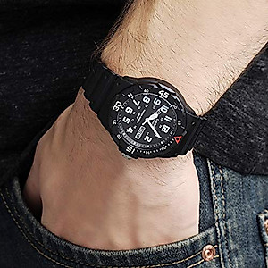 Casio Collection Men's Watch MRW-200H, Black/Red, 47.9 x 44.6 x 11.6 mm, Bracelet