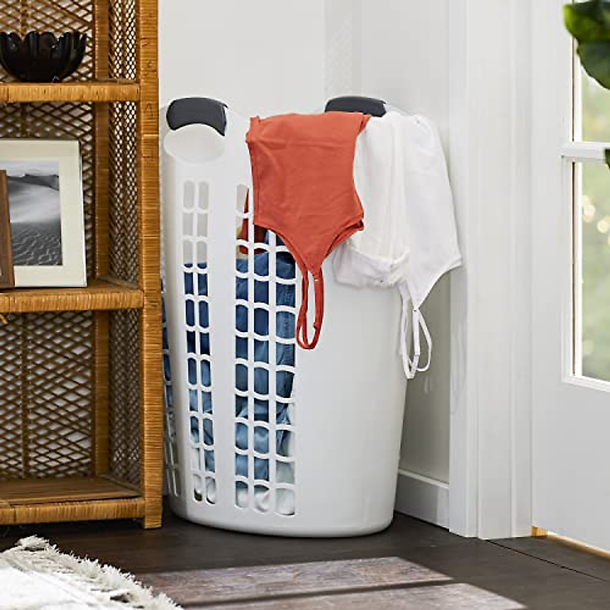 Gracious Living 91786-5C Easy Carry Flex 87.5 Liter Dirty Clothes Basket, Large Fully Ventilated Plastic Laundry Hamper Bin with Handles, White