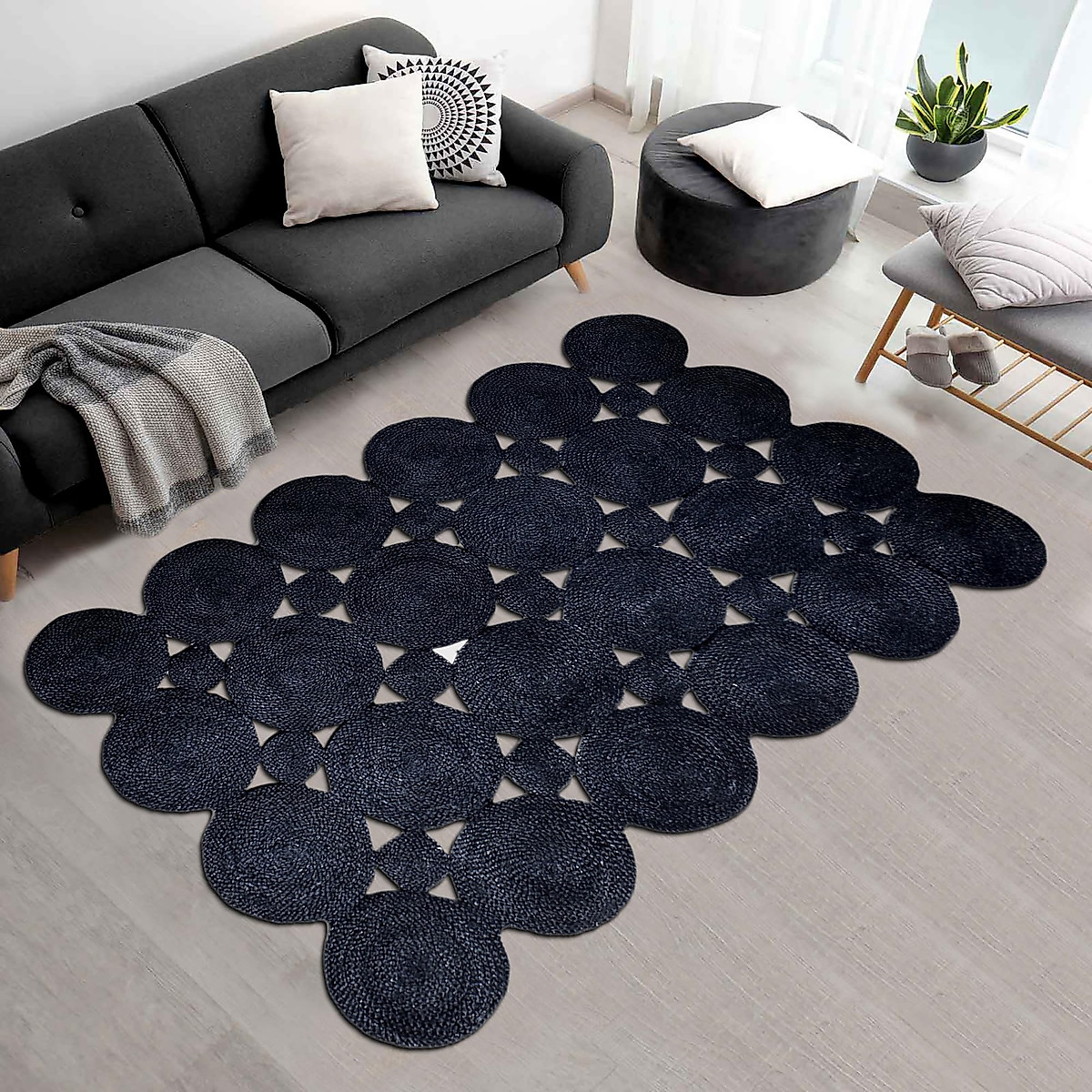 Braided Scalloped Area Rug, Natural Jute Kilim Rugs - 10x8 Ft Medium Flatweave Woven Carpet Dhurrie for Indoor Use Like Living Room Kitchen Entryway Dining Room Bedroom (Black)