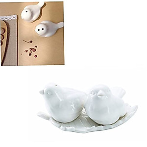 Kitchen seasoning jarLovebirds in the Window Ceramic Salt & Pepper Shakers Creative Bird Spice Jar Kitchen Tools