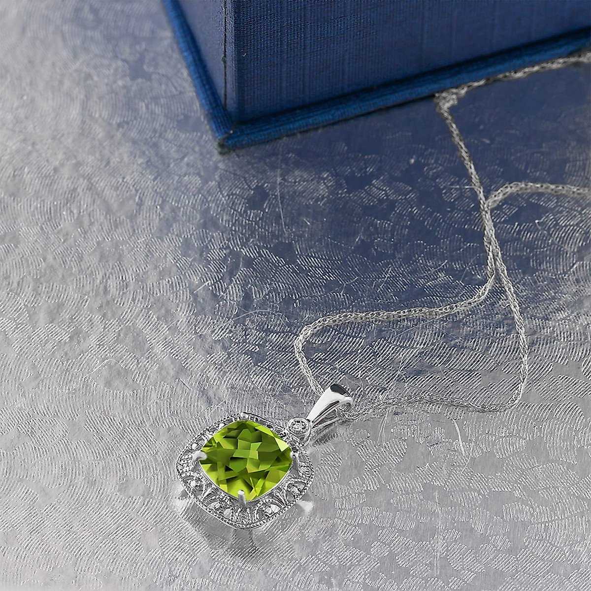 Gem Stone King 10K White Gold Cushion Green Peridot and Diamond Accent Pendant Necklace For Women (2.45 Cttw, Gemstone Birthstone, 8MM Center)