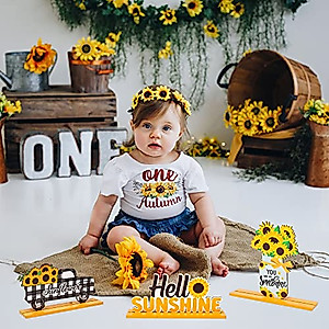 WATINC 3pcs Sunflower Wooden Table Centerpiece Sign Decoration, Hello Sunshine Wood Tabletop Signs, Summer Farmhouse Tiered Tray Table Topper Signs Decor for Home Kitchen Party Favor Photo Props