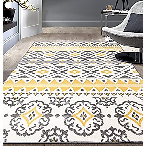 Rugshop Leiria Bohemian Geometric Area Rug 5' x 7' Yellow