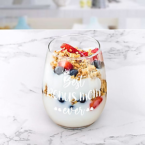 DAZLUTE Bonus Mom Gifts, Best Bonus Mom Ever Wine Glass, Mother’s Day Gifts, Birthday Gifts, Christmas Present for Bonus Mom, Mother-in-Law, Step Mother, Stepmom from Daughter in Law, 15Oz