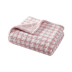 Betsey Johnson- Throw Blanket, Ultra Soft Plush Sherpa Home Décor, Reversible All Season Bedding (Houndstooth Pink, 50 x 60)