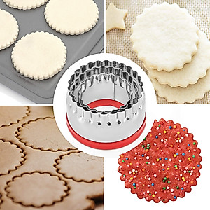 3Pcs Large Biscuit Cutter 3", 4", 5", Fluted Round Cookie Cutters for Baking, Sandwiches Cutter, Scone Cutter, Coated with Soft PVC for Protection