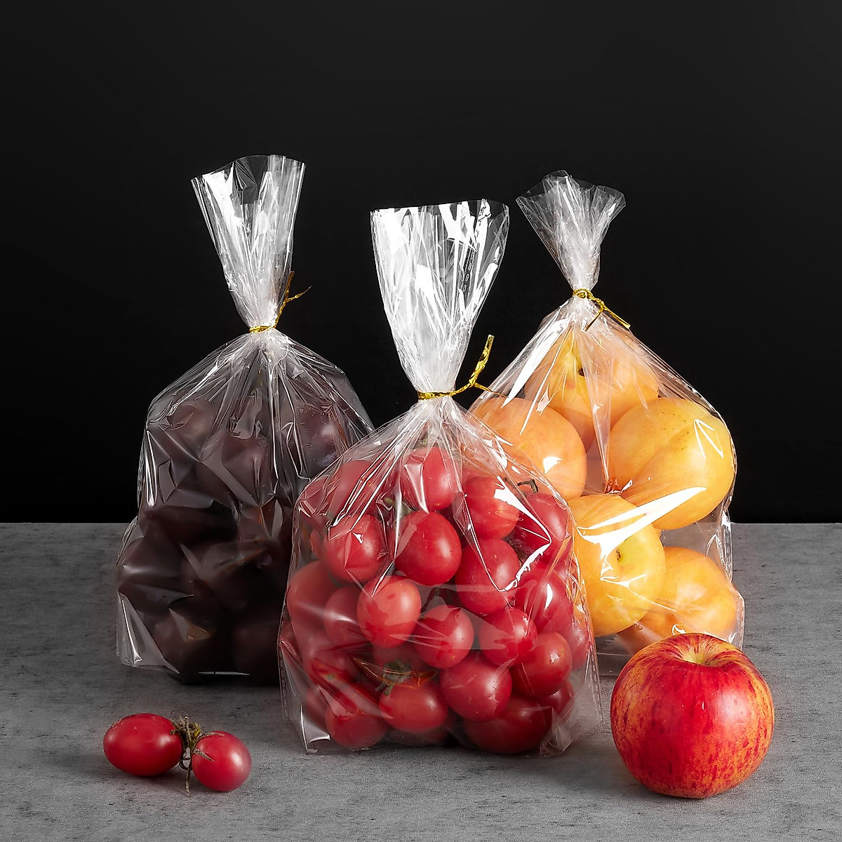 PVWSG GAULUPUE 100Pcs 8"x 11" Bottom Gusset Bags, Clear Cello Cellophane Plastic Treat Goodie Bags with Twist Ties for Gift Wrapping, Decorations, and Food Storage