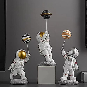 BUTILIVEEN Astronaut Decor, Astronaut Balloon Figurines and Sculptures, Space Themed Bedroom Decor, Desktop Decor, Shelf Decor, Gifts for Space Lovers