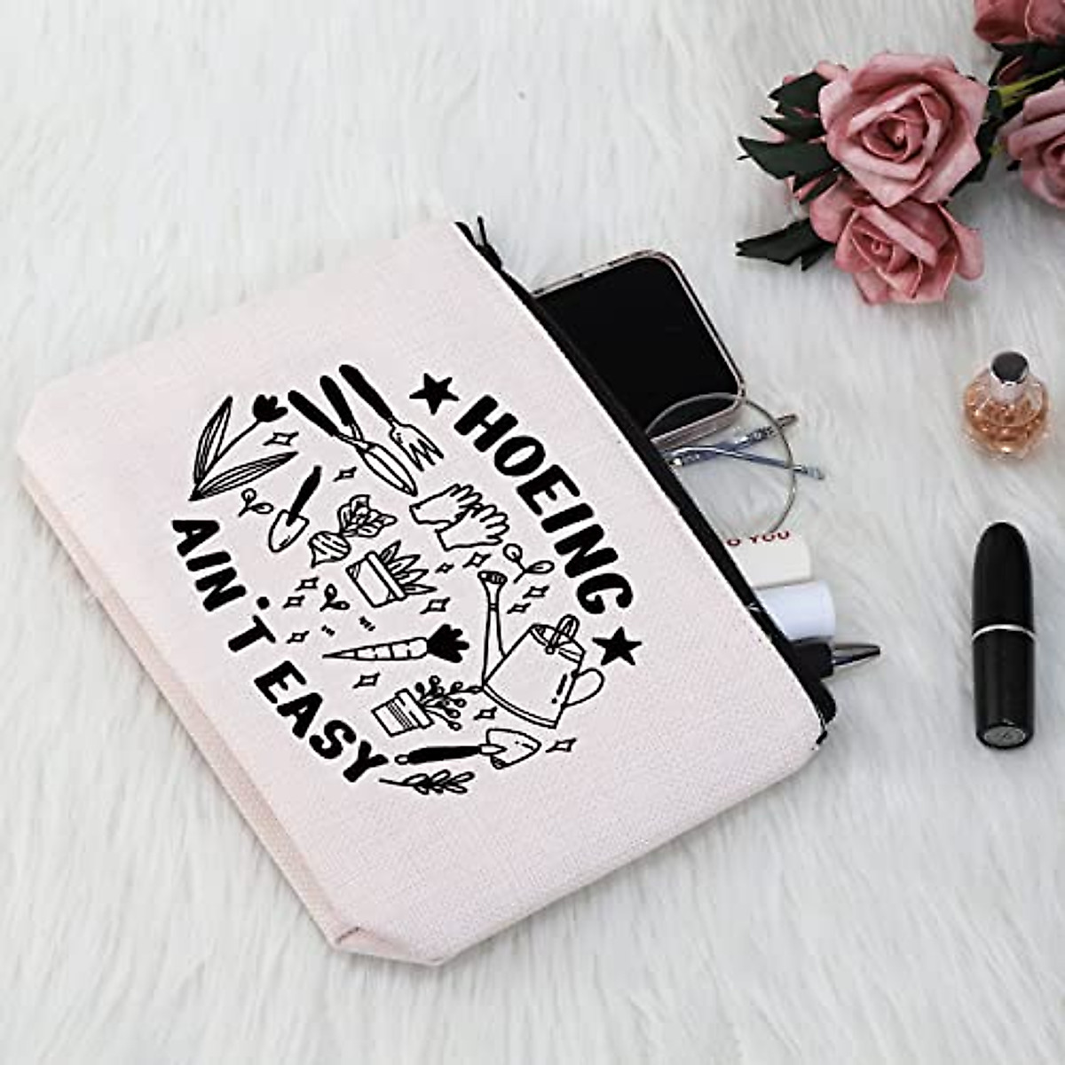 Gardener Gift Garden Lover Gift Hoeing Ain’t Easy Cosmetic Bag Gardening Travel Make Up Pouch with Garden Quote Gift For Plant Lover (Hoeing Aint Easy White Bag)