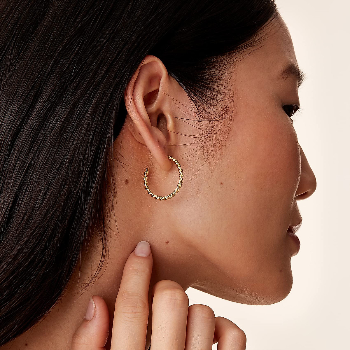 PAVOI 14K Gold Plated 2.5mm Twisted Rope Round Hoop Earrings (25 Millimeters, Yellow Gold Plated)