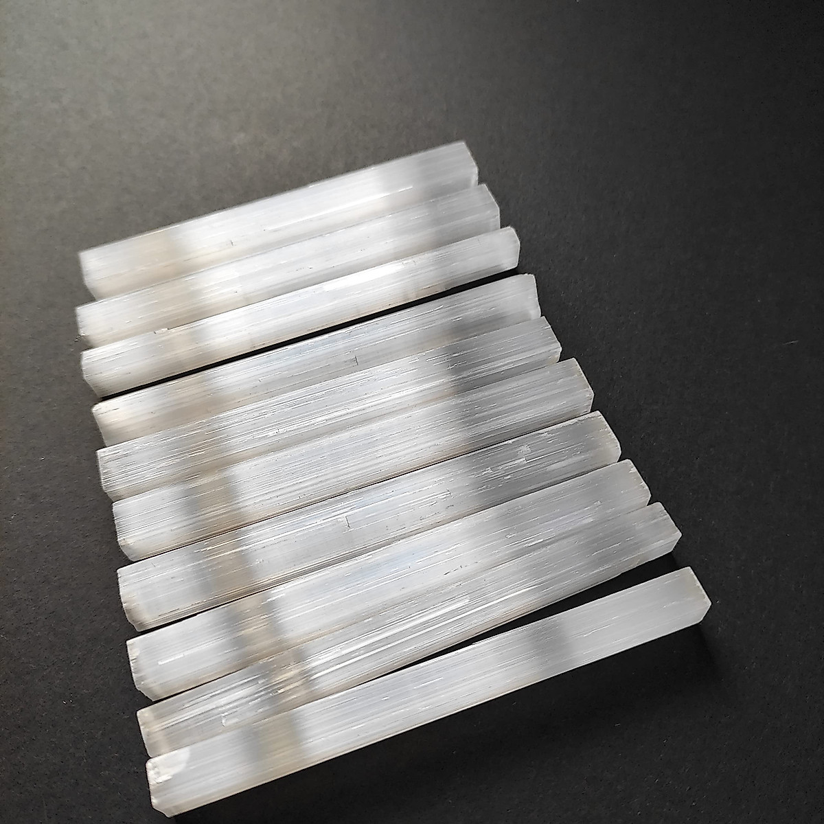 GEMSHOPE A-Grade 4 Inch Selenite Sticks Wands Set (10 pcs) for Crystal Healing, Reiki, Protection, Chakra，Decoration (White, 4 inch)