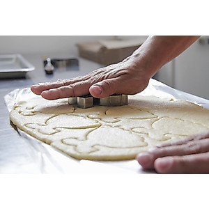 24 Pack Cookie Cutters, RUCKAE Cookie Cutters Set, Biscuit Mould, DIY Baking Cake Craft Pastry Bakeware Decoration