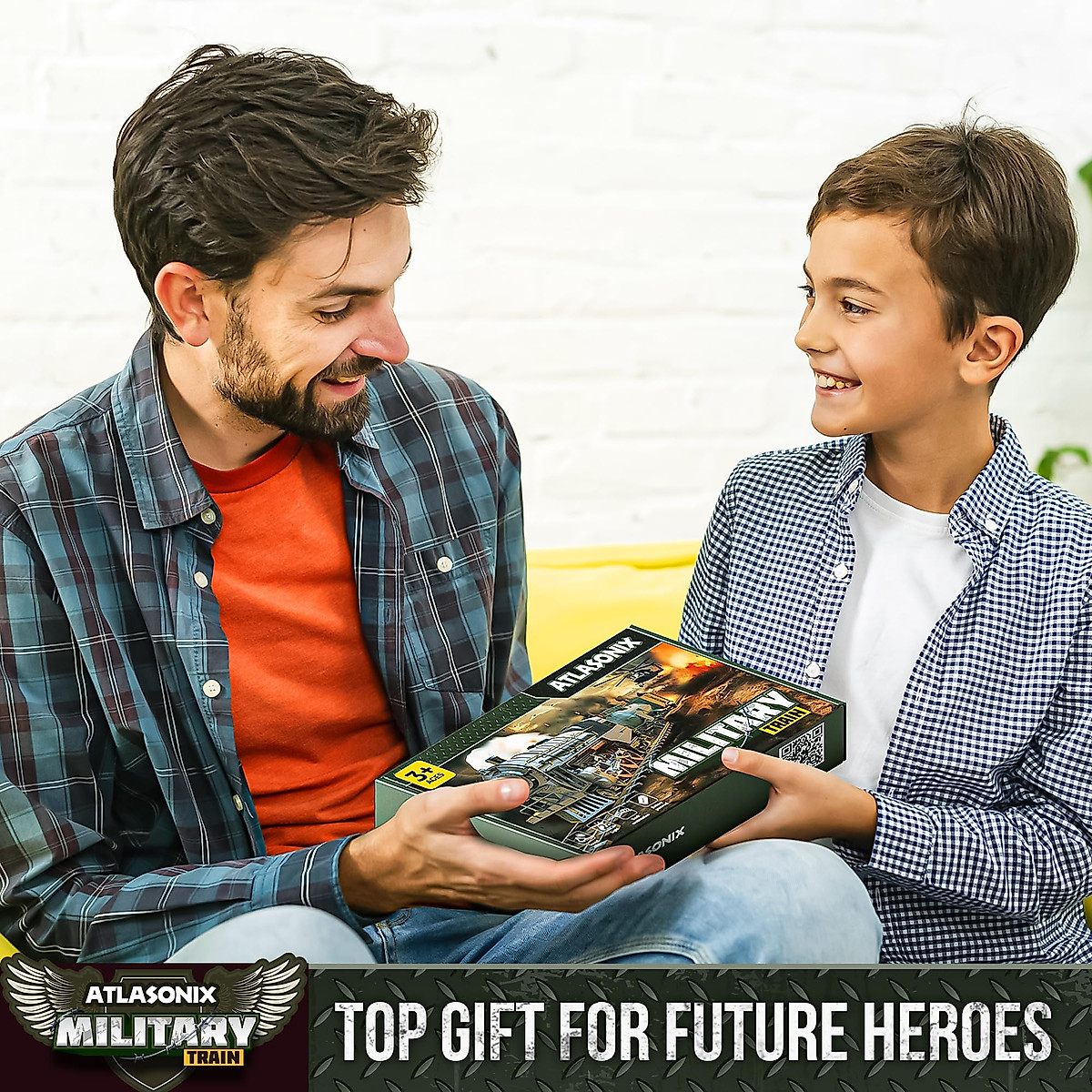 USA Electric Train Set for Kids Ages 3-8 - Military Toy Polar Train Model with Helicopter, Tank, Soldiers & Tracks for Boys - Fun Birthday Toy for Ages 4-7