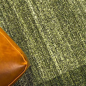 Rugs.com Angelica Collection Rug – 4' x 6' Light Green Medium Rug Perfect for Entryways, Kitchens, Breakfast Nooks, Accent Pieces