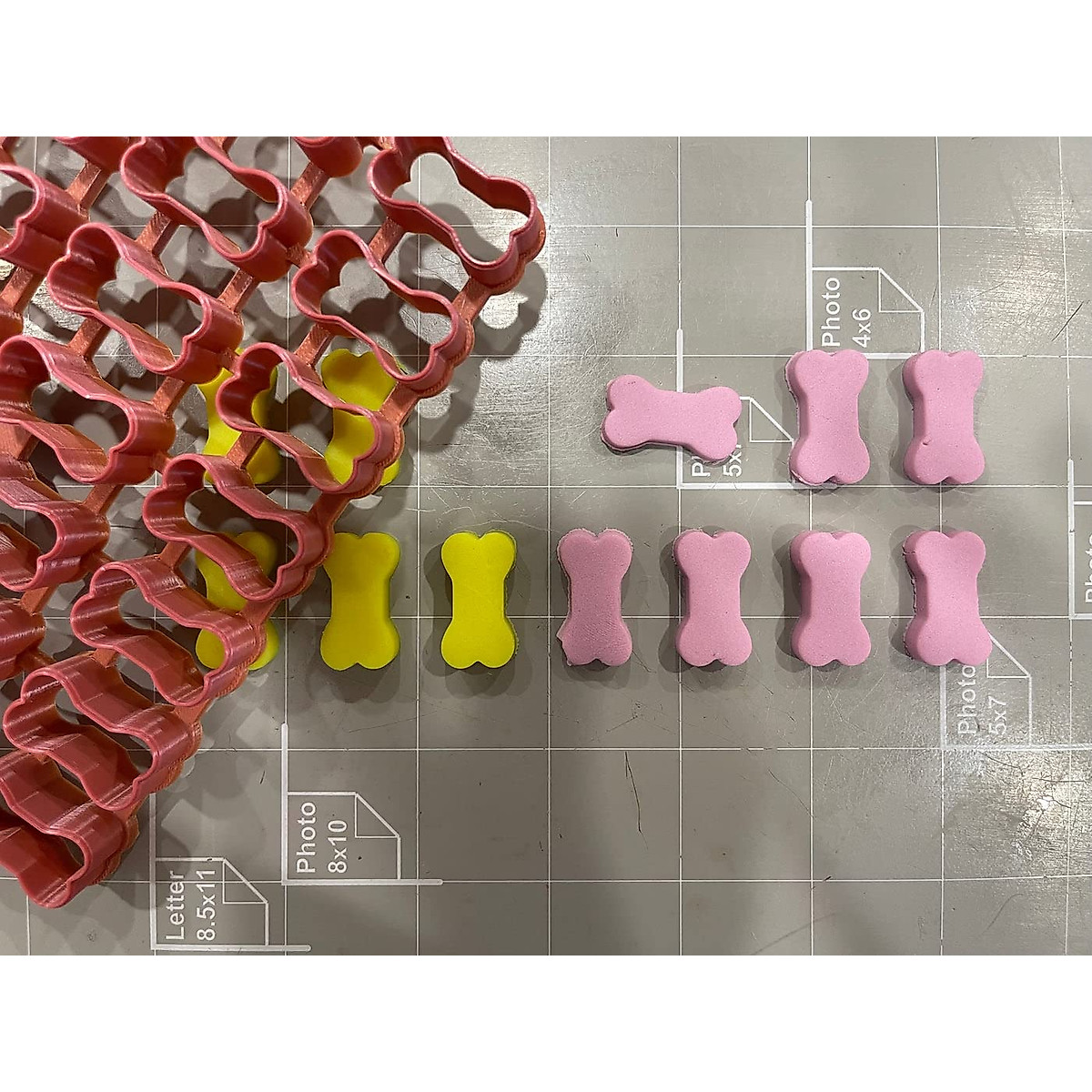 Dog Bone Multicutter (1" x 28 bones)