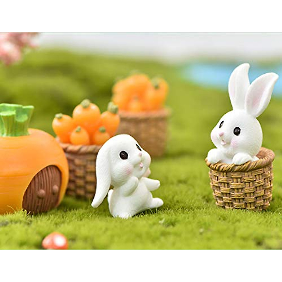 HoneyToys Resin Mini Rabbits Mini Carrot with Basket, Miniature Figurines, Fairy Garden Accessories, Fairy Garden Supplies, Fairy Garden Animals for Fairy Garden, Plant Pots, Bonsai Craft Decor