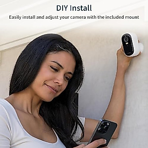 Arlo Essential Wireless Hd Security Camera, 2nd Generation, Outdoor & Indoor Wireless Camera with Color Night Vision - White, 1-Pack, VMC2050 (Renewed)