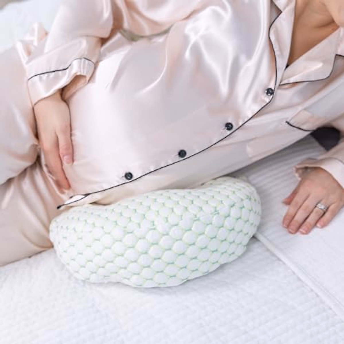 SNUGGLYBEE Maternity Pillow - Ultimate Support for Pregnant Women's Belly, HIPS, Legs & Back. Detachable & Adjustable Pillow Cover, Luxuriously Soft and Comfortable Material for Blissful Rest.