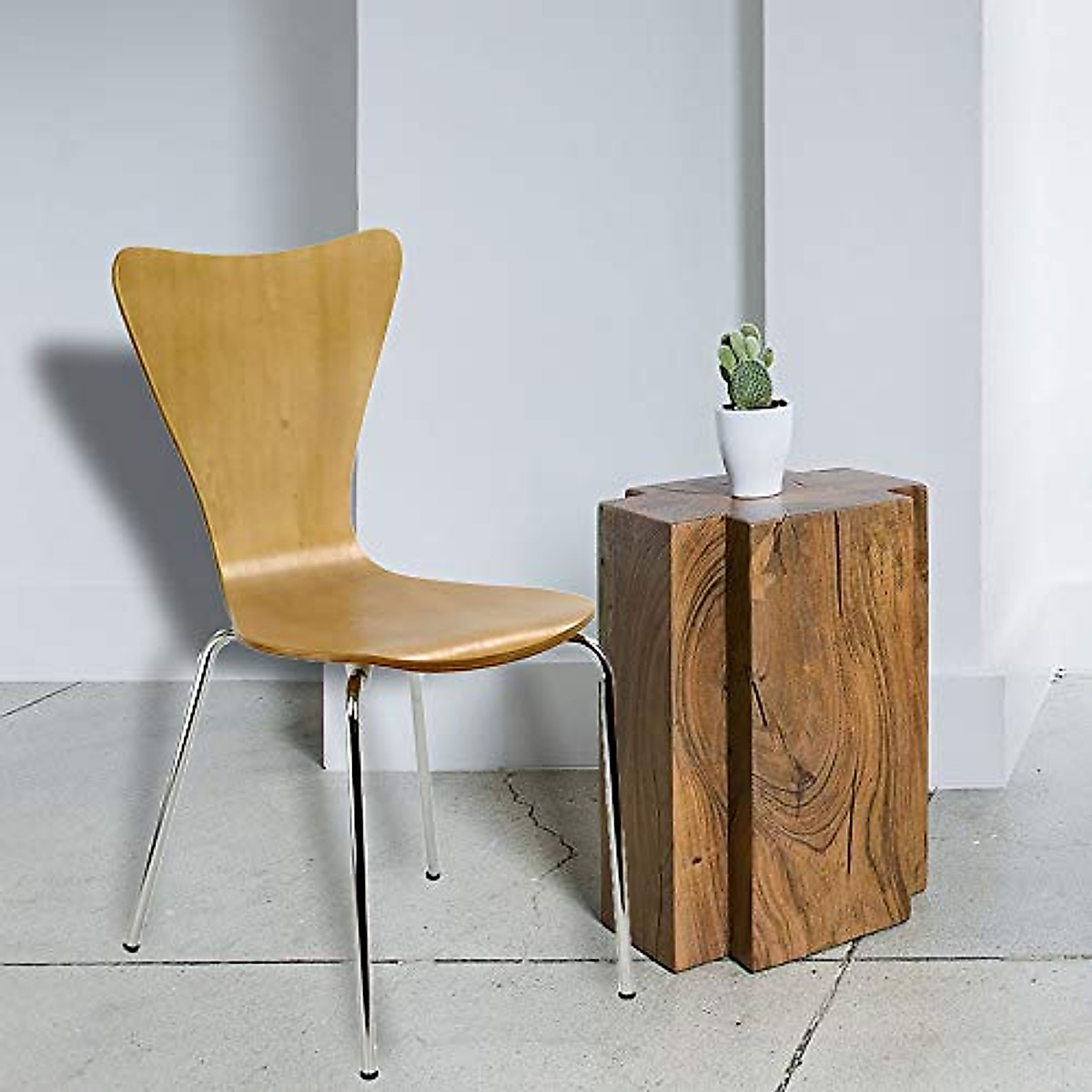 Legare Modern Ergonomic Bent Plywood Chair for The Home, Office, or Work Space, Natural