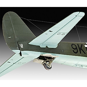 Revell RV04972 Junkers Ju88 A-1 Battle of Britaon 1:72 Plastic Model kit, Unlackiert