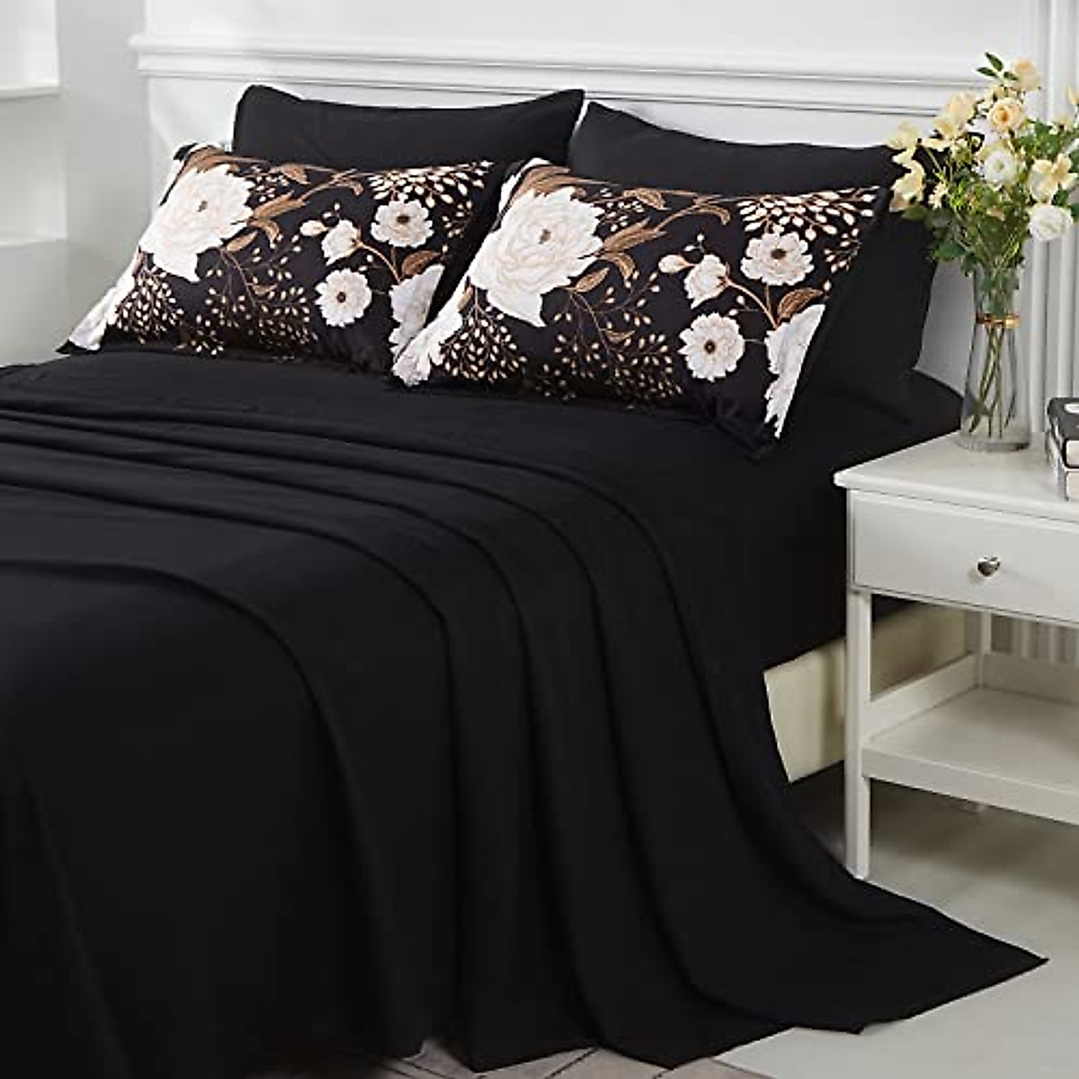 Yogeneg 7 Piece Bed in a Bag King Size Comforter Set Botanical Floral Bedding Set,White Flower Leaves Printed on Black Reversible Design,Soft Microfiber Comforter with Sheet Set,All Season(Black,King)