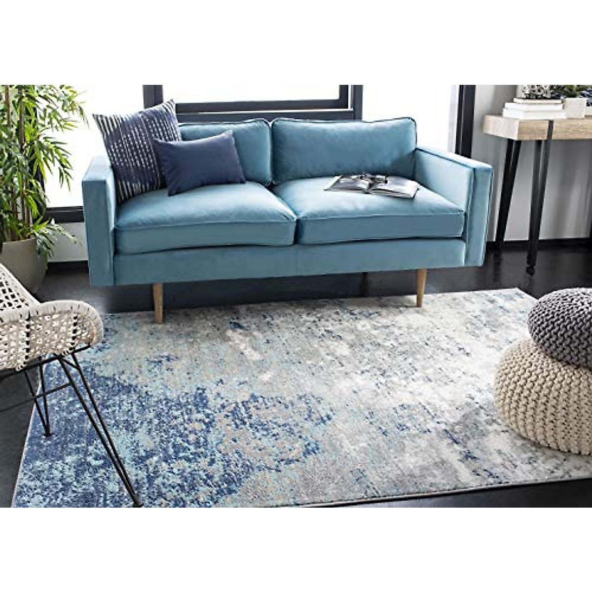 SAFAVIEH Jasper Collection 5' Square Grey/Blue JSP107G Modern Abstract Non-Shedding Living Room Bedroom Area Rug