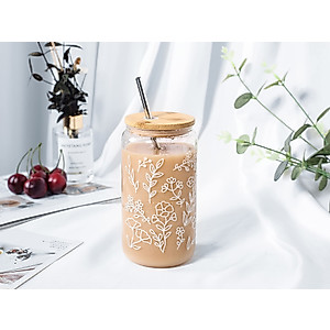 Floral Iced Coffee Cup - Cute Glass Coffee Cups with Lids and Straw - Flower Aesthetic Beer Tumbler, Can Shaped Drinking Glasses, Birthday Christmas Gifts for Women, Mom, Aunt, Wife - 16 oz Can Glass