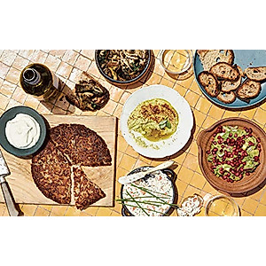 At Home in the Kitchen: Simple Recipes from a Chef's Night Off [A Cookbook]