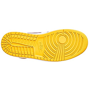 Nike Men's Air Jordan 1 High Retro OG 'Brotherhood' Basketball Shoes, University Gold/Light Bordeaux, 9.5