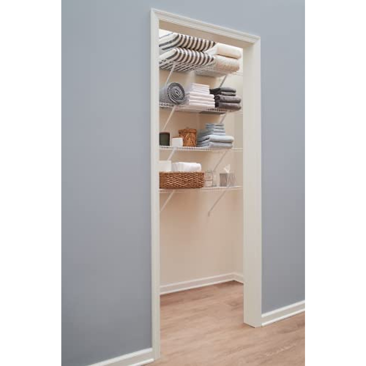 Rubbermaid Direct Wall Mount Linen Shelf Kit, White, Home Organization/Closet/Pantry Shelves for Clothes/Towel/Bedding, 3 Foot