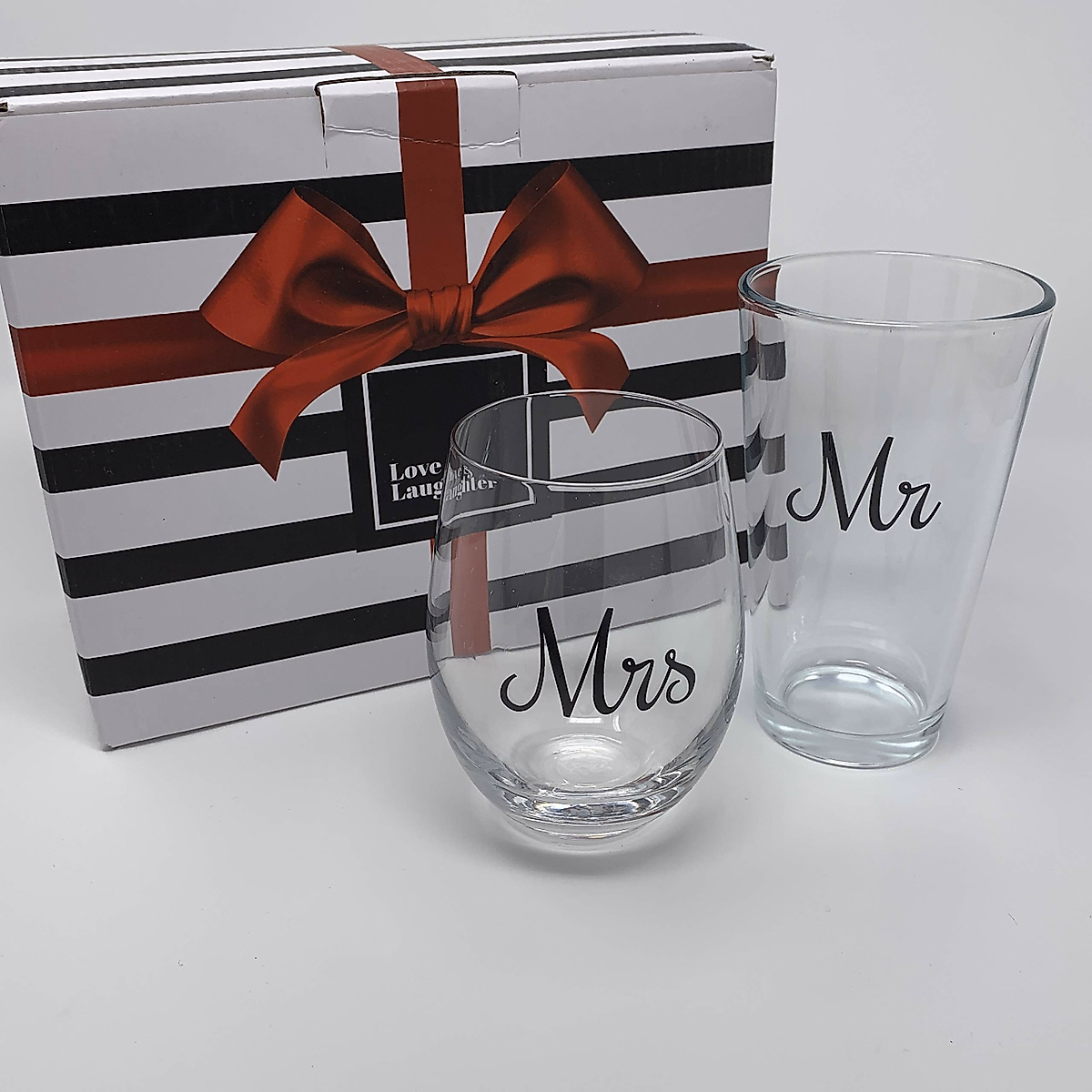 Mr Mrs Beer and Wine Glass Set and Bottle Opener, Funny Beer and Wine Glass set of 2, Funny Gift for Couples, Engagement Gift Idea for Couples, Wedding Gift, Anniversary Beer Wine Glasses for Couples