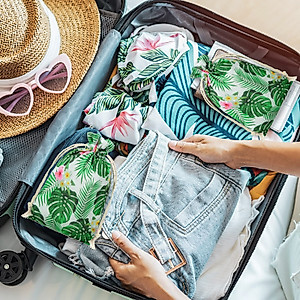 Saintrygo 20 Pcs Tropical Gift Bags Hawaii Gift Bags Luau Party Favor Luau Gift Bags Drawstring Luau Party Favor Bags Tropical Palm Leaf Candy Bag Jewelry Pouches for Summer Luau Aloha(5 x 7 Inch)