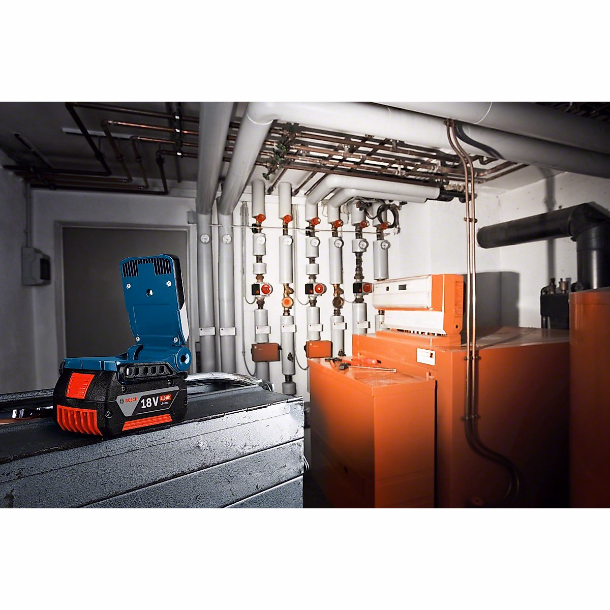 Bosch Professional Gli Variled Cordless Worklight (Without Battery And Charger) - Carton